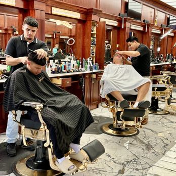 FAMOUS FADEZ - Updated December 2025 - 13 Photos - 618 E Golf Rd ...