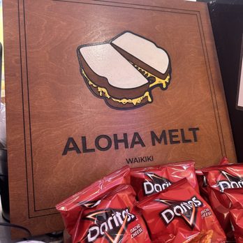 ALOHA MELT WAIKIKI - Updated June 2024 - 659 Photos & 572 Reviews - 355 ...