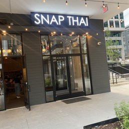 SNAP THAI FISH HOUSE - Updated December 2025 - 528 Photos & 142 Reviews - 3699 Lenox Rd NE ...