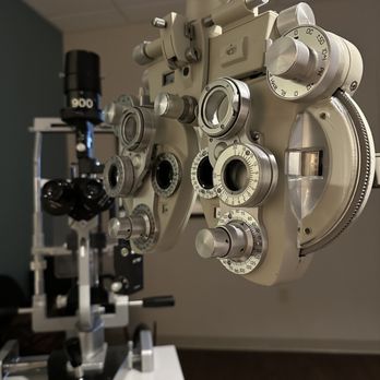 THOMAS EYE GROUP - NEWNAN - Updated December 2025 - 32 Photos & 36 ...