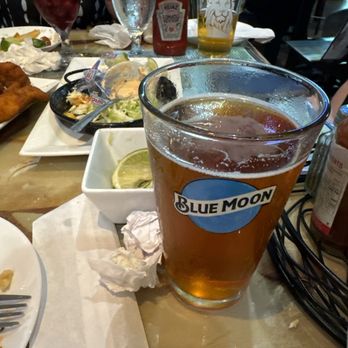 ADRIAN FISH MARKET & RESTAURANT - Updated November 2024 - 398 Photos ...