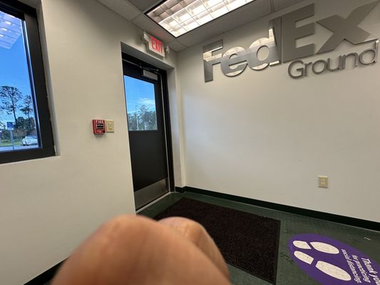 FEDEX GROUND DISTRIBUTION CENTER - Updated January 2026 - 18 Photos ...