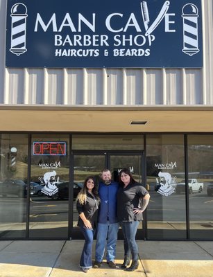 MAN CAVE BARBER SHOP - Updated October 2025 - Request an Appointment - 1506 Andrews Rd, Murphy ...
