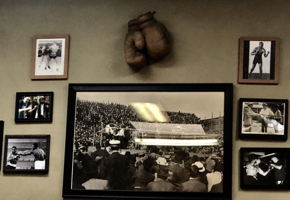 FORTUNE BOXING GYM - 64 Photos & 50 Reviews - 7801 Melrose Ave Suite ...