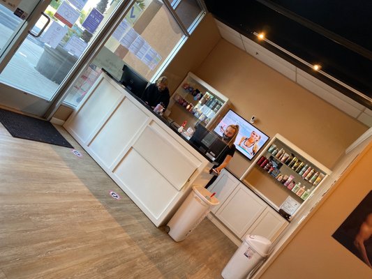 AUSTRALIAN TAN - Updated July 2025 - 30 Reviews - 2045 Camden Ave, San ...