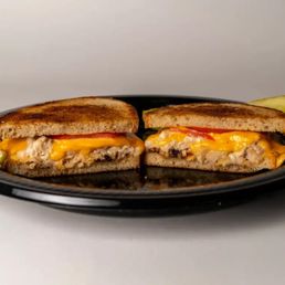 LAKESIDE DELI VERONA - Updated September 2025 - 49 Photos & 66 Reviews ...