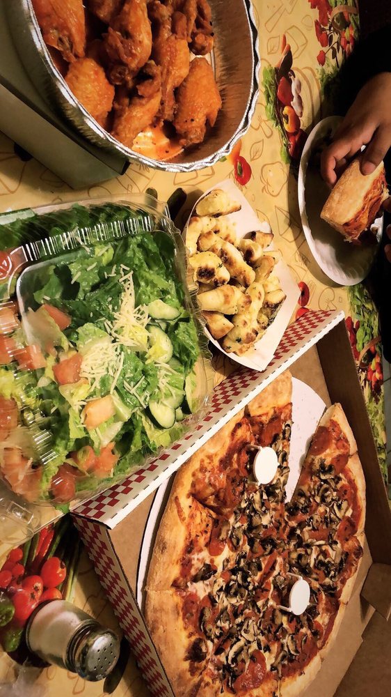 ATOMIC PIZZA - 80 Photos & 222 Reviews - Pizza - 1111 W Whittier Blvd ...