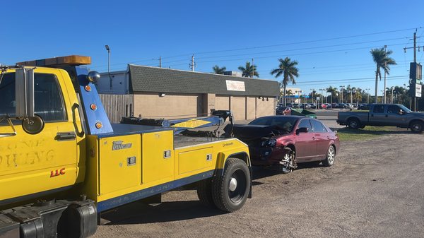 S & R TOWING - Updated October 2025 - Bradenton, Florida - Towing ...
