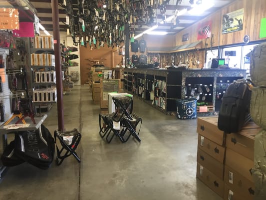 BOWHUNTERS SUPPLY STORE - Updated December 2025 - 1385 E Hwy 166 ...