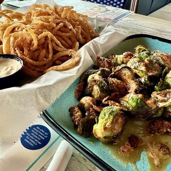 ANNA MARIA OYSTER BAR - NORTH PORT - Updated March 2025 - 117 Photos ...