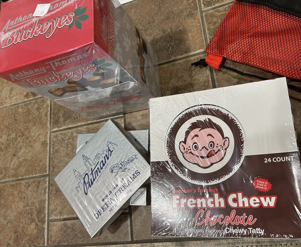 MINGES CANDY - Updated December 2025 - 16 Photos & 14 Reviews - 138 W ...