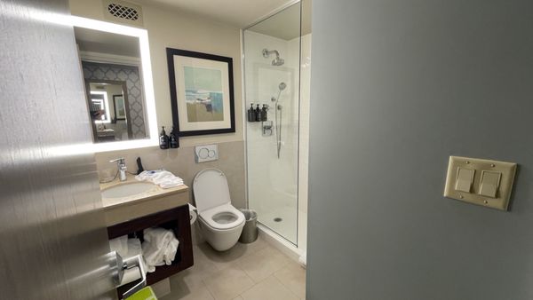 HOTEL INDIGO LONG ISLAND - EAST END - Updated October 2025 - 105 Photos ...