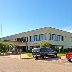 COMPREHENSIVE SPINE CENTER OF DALLAS - 11 Photos - 2700 W Pleasant Run ...