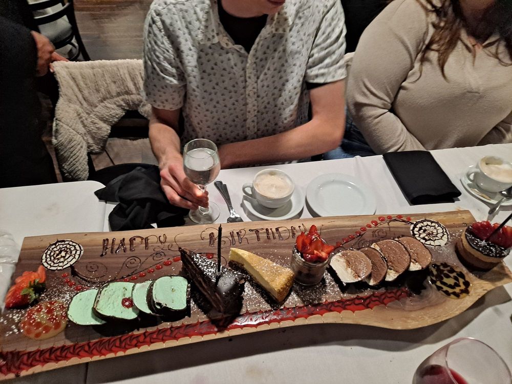 GIOVANNI’S ITALIAN RESTAURANT - Updated June 2025 - 55 Photos & 35 ...