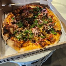 THE HALL’S PIZZA KITCHEN - Updated August 2025 - 857 Photos & 699 ...