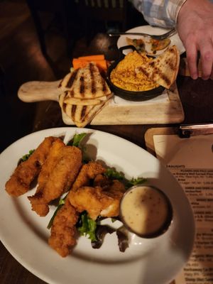 DRAUGHT 55 - Updated September 2025 - 377 Photos & 439 Reviews - 245 E ...