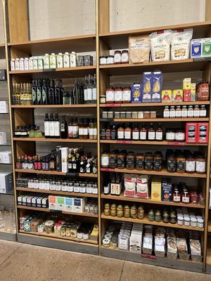 SUR LA TABLE - Updated December 2025 - 77 Photos & 158 Reviews - 1806 ...