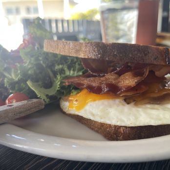 OVER EASY - Updated November 2024 - 2625 Photos & 1556 Reviews - 418 ...