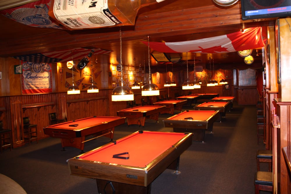 LUCKY CLUB - Updated December 2025 - Avenue des Saisons 92, Ixelles ...