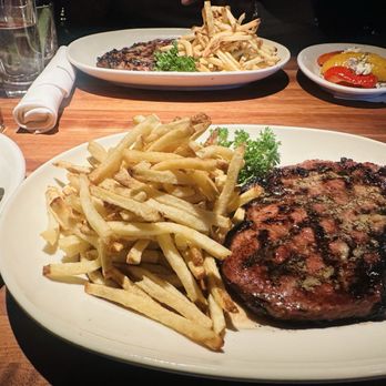 HOUSTON’S RESTAURANT - Updated March 2025 - 818 Photos & 823 Reviews ...