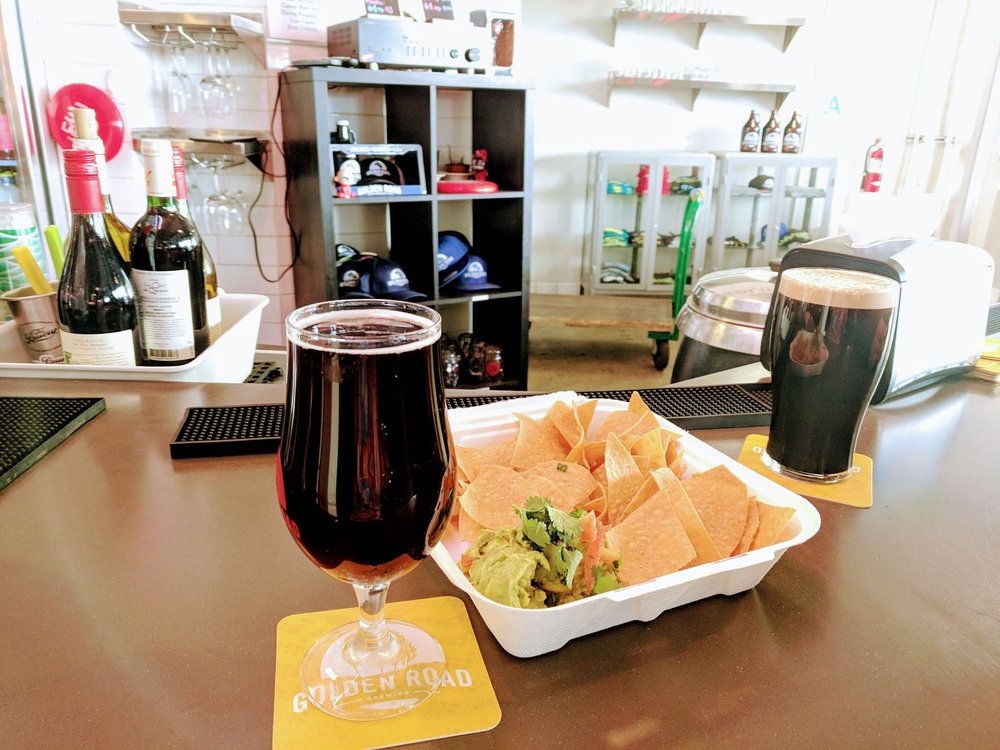 GOLDEN ROAD BREWING - 504 Photos & 281 Reviews - Pubs - 317 S Broadway ...