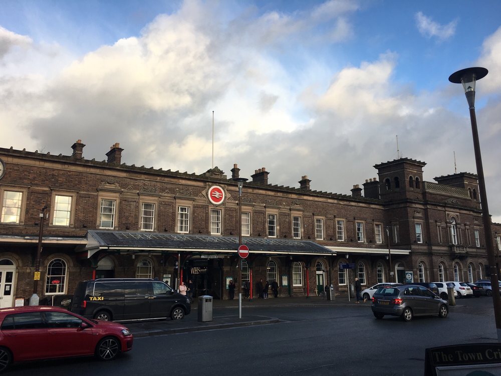CHESTER RAILWAY STATION - Updated April 2025 - City Road, Chester ...