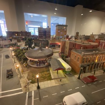 ROBERSON MUSEUM & SCIENCE CENTER - Updated November 2025 - 26 Photos ...