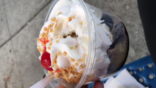 THE SWEET OASIS - 112 Photos & 165 Reviews - 7549 W Montrose Ave ...