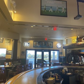 MURRAY BROS. CADDYSHACK - Updated September 2024 - 385 Photos & 416 ...