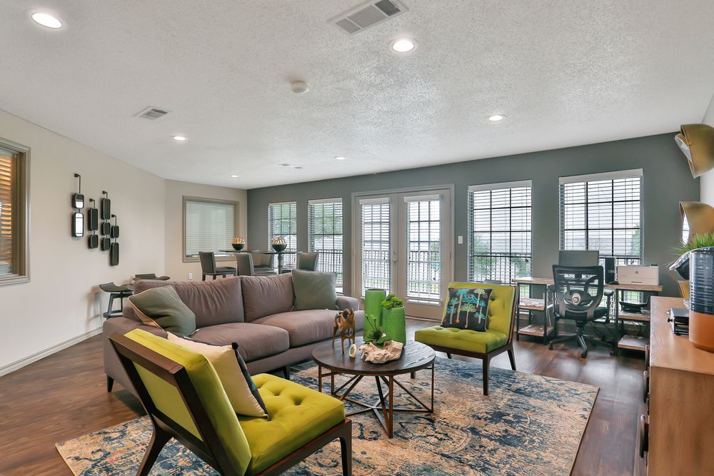 LAKE COLONY - Updated March 2025 - 36 Photos & 12 Reviews - 4605 Chaha ...