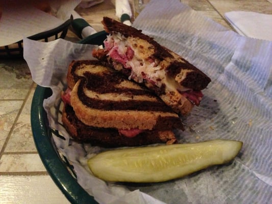 DAVIS’ PLACE - Updated December 2025 - 30 Reviews - 801 8th St Rd ...