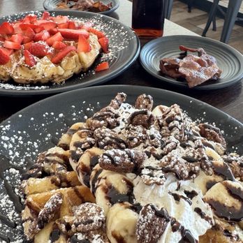 WAFFLELICIOUS - Updated December 2025 - 83 Photos & 71 Reviews - 2188 ...