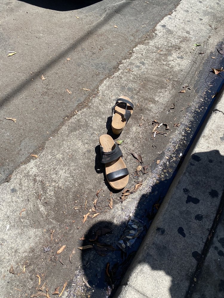 HAPPY MERCHANDISE - Updated July 2025 - 15 Photos - 1100 Maple Ave, Los ...