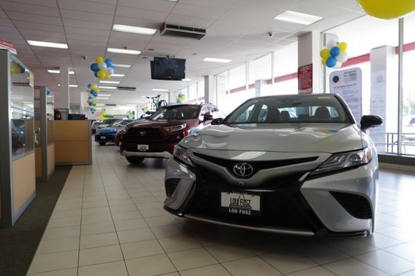 Cool Lou Fusz Toyota 10725 Manchester Rd St Louis Mo 63122 Gallery