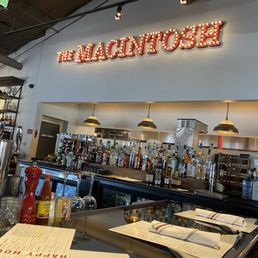 THE MACINTOSH - Updated August 2025 - 1258 Photos & 1287 Reviews - 2119 ...