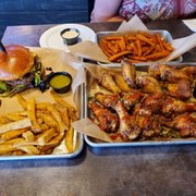 WING KINGS - 35 Photos & 26 Reviews - 11380 Montwood Dr, El Paso, TX ...