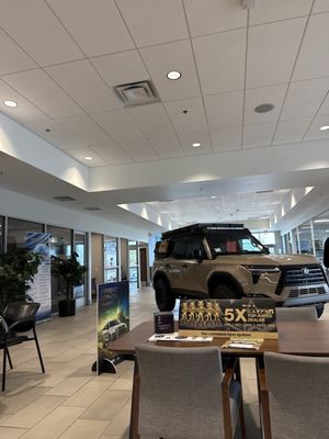 LEXUS OF ROSEVILLE - Updated December 2025 - 131 Photos & 516 Reviews ...