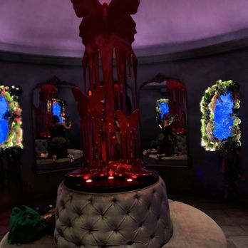 CAVEAU - Updated December 2025 - 73 Photos & 41 Reviews - 1 Cntr Plz ...