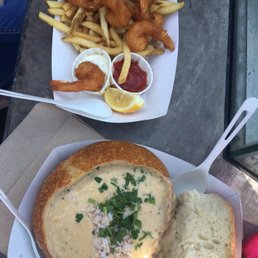 CHOWDERS - 995 Photos & 872 Reviews - Seafood - The Embarcadero, San ...