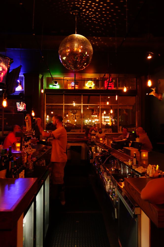 CAMP BAR - 28 Photos & 44 Reviews - 490 N Robert St, Saint Paul ...
