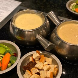 SIMPLY FONDUE - Updated December 2025 - 1228 Photos & 1406 Reviews ...