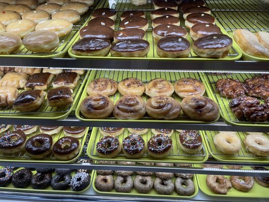 OMG DONUTS - Updated August 2025 - 47 Photos & 38 Reviews - 3449 ...