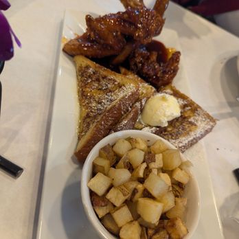 BEA’S KITCHEN & KOCKTAILS - Updated October 2025 - 57 Photos & 41 ...