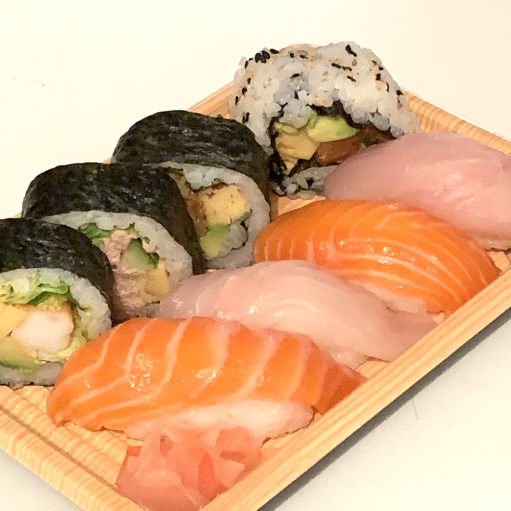 KAILIS BROS FISH MARKET & FISH CAFE - Updated July 2024 - 61 Photos ...