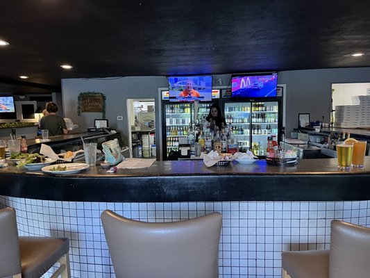 YOLI’S CUCINA AND CRAFTHOUSE - Updated November 2024 - 115 Photos & 104 ...