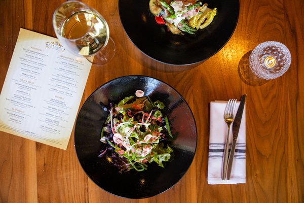 BELLAMY’S RESTAURANT - 540 Photos & 547 Reviews - 417 W Grand Ave ...