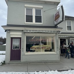 GILL’S DELICATESSEN - Updated January 2026 - 37 Photos & 127 Reviews ...