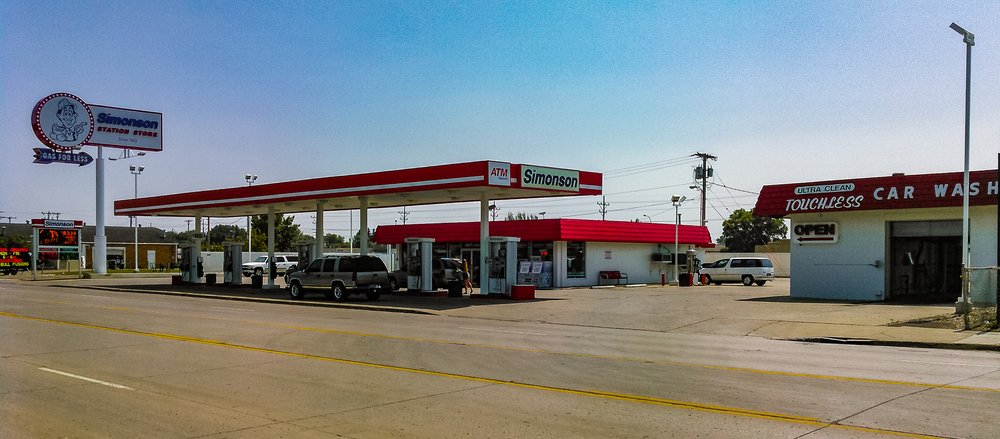 SIMONSON’S STATION STORE - SOUTH BISMARCK - Updated October 2025 - 1011 ...