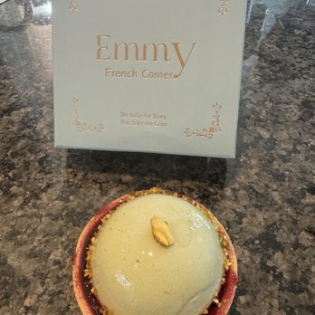 EMMY FRENCH CORNER - Updated October 2025 - 77 Photos & 40 Reviews ...