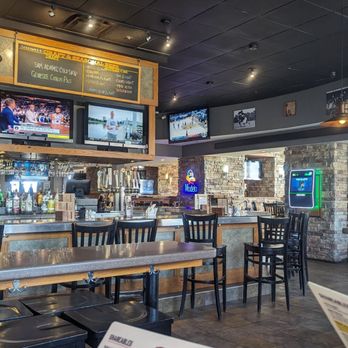 THE DISTILLERY RESTAURANT MT. HOPE - Updated November 2025 - 224 Photos ...